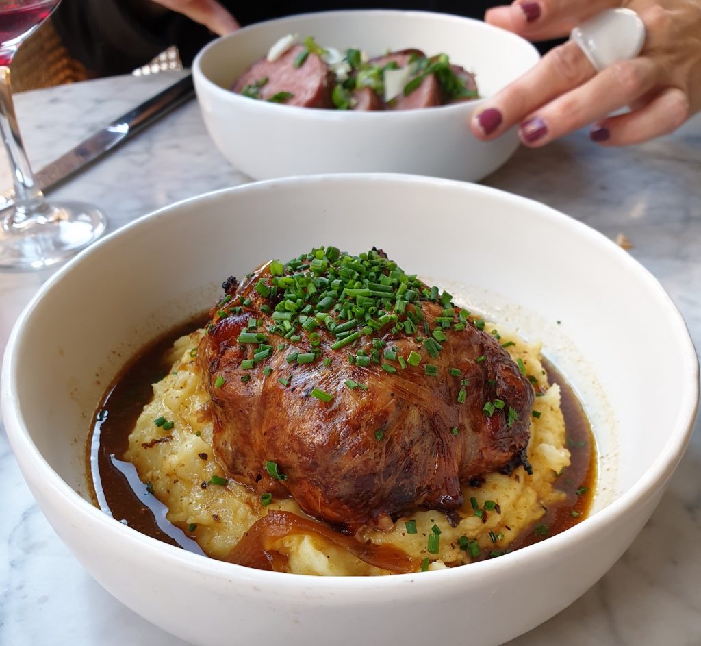 Oui Mon Général ! Un restaurant de province très parisien | Les Hardis