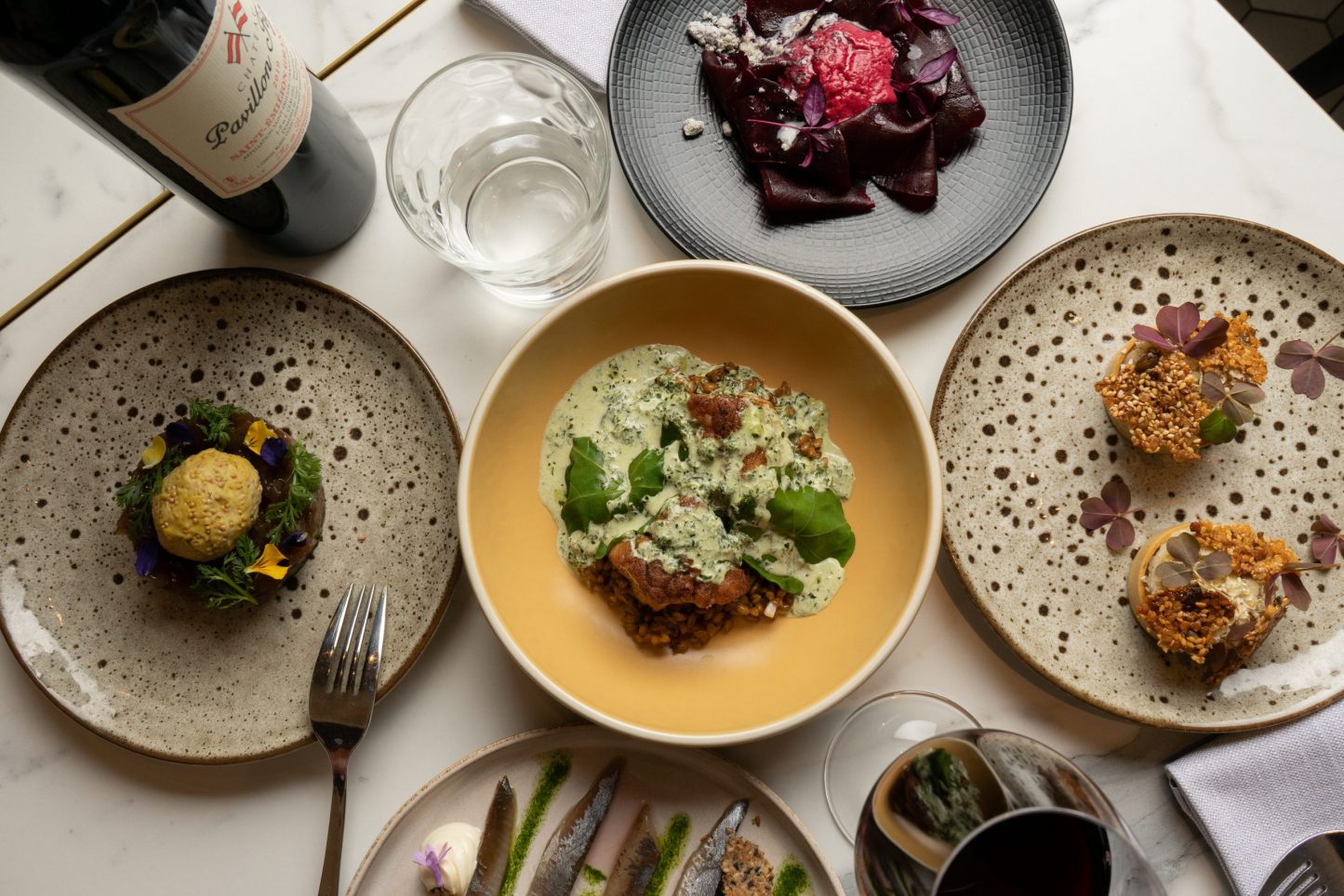 Nos 5 adresses pour partager des assiettes dans un restaurant convivial ...