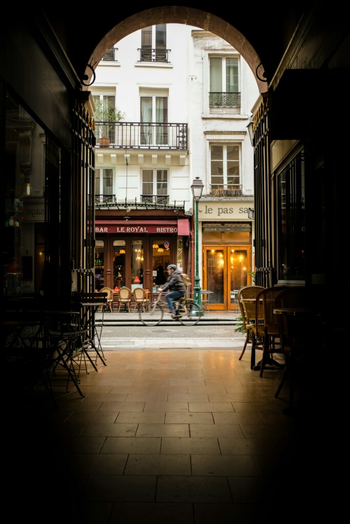 Les cinq plus beaux et meilleurs cafés de Paris | Les Hardis